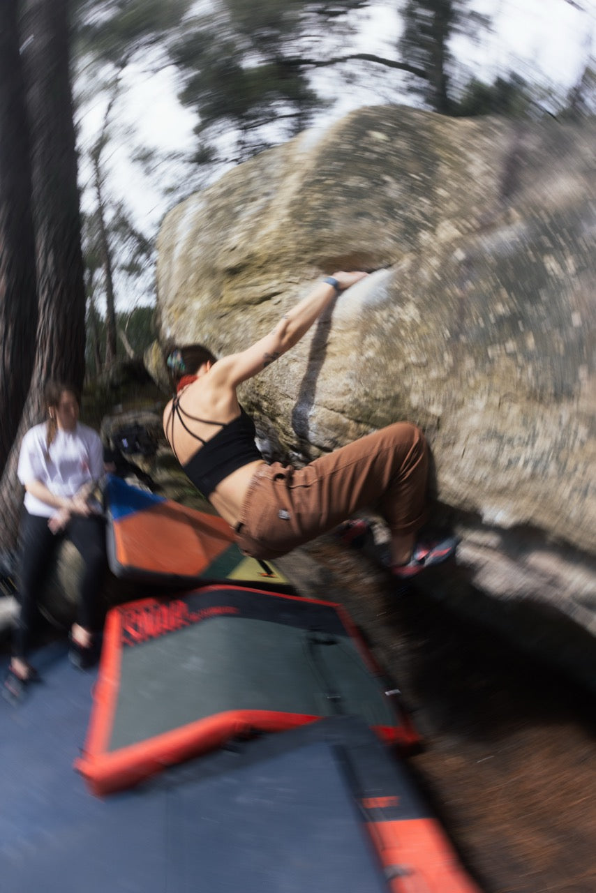 Women's Climbing Pants & Shorts – Rúngne B2B NOK